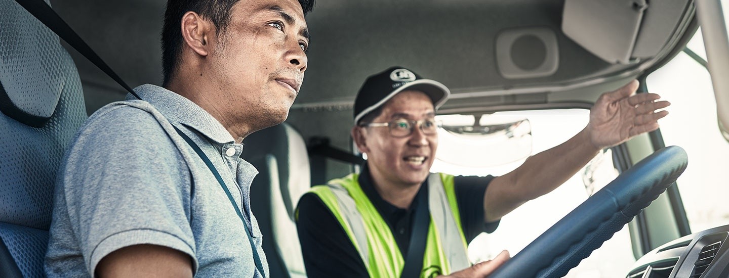 Driver Trainer | UD Trucks